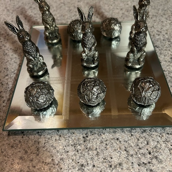 Source Unknown | Accents | Vintage Cabbage And Rabbit Tic Tac Toe Set ...
